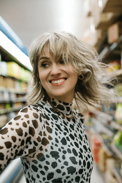 ALICE ANDERSEN’S DEBUT SINGLE PAYS HOMAGE TO FOOTSCRAY - The Westsider