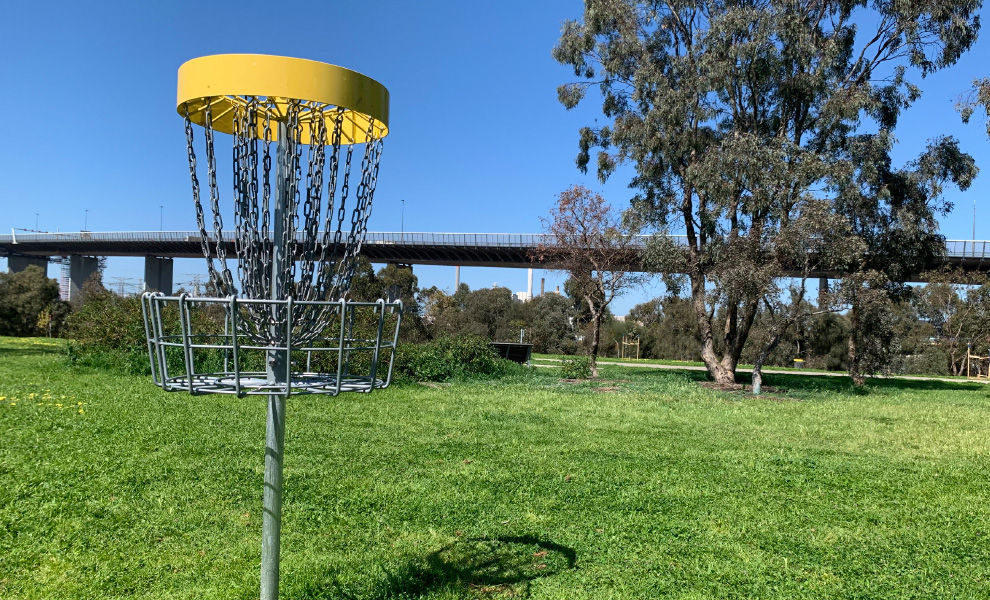 DISC GOLF FLYING HIGH IN THE WEST - The Westsider